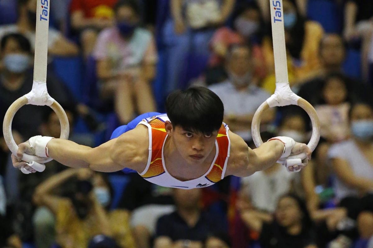 CARLOS YULO CAPTURES THIRD GYMNASTICS GOLD FOR PH IN SEA GAMES - The POST