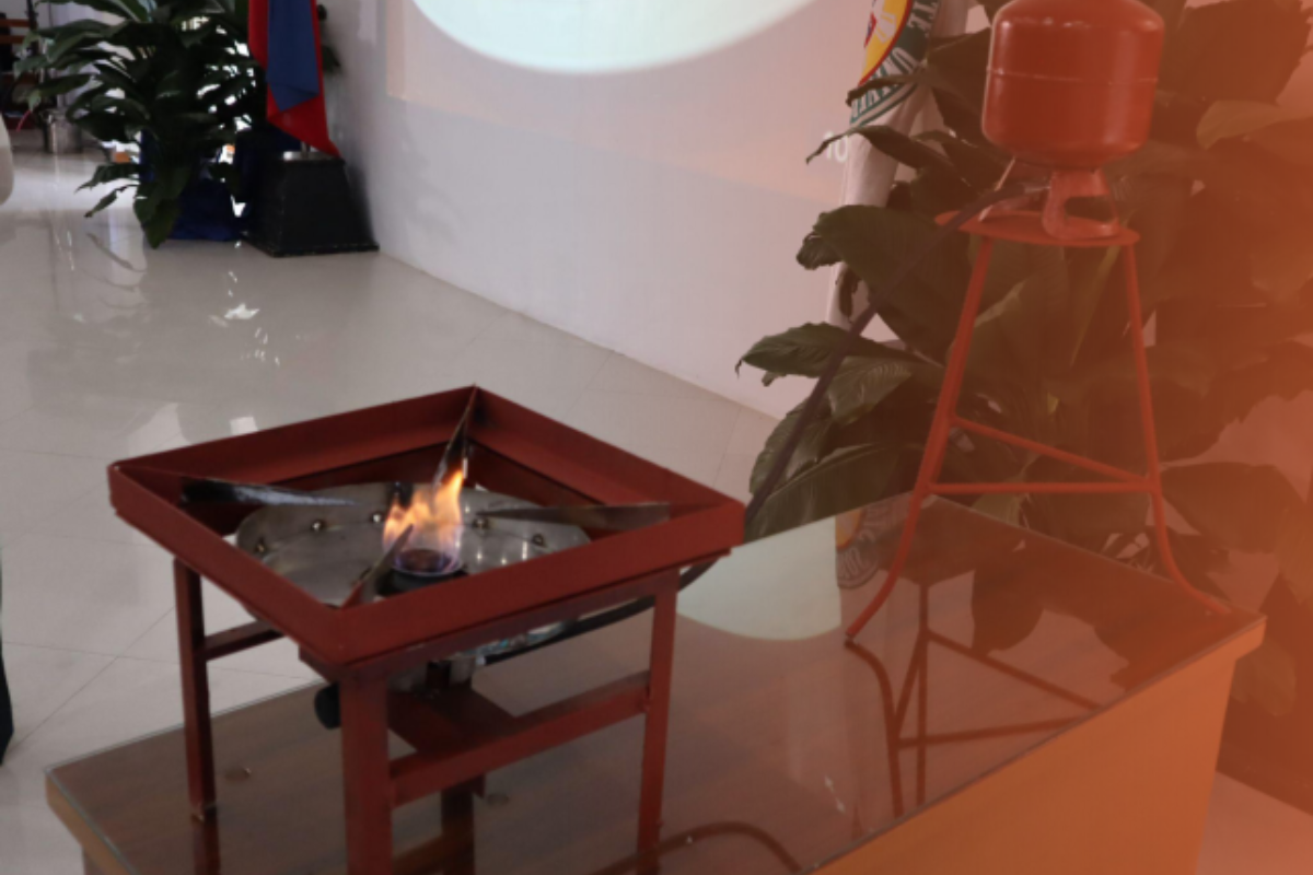 FILIPINO SCIENTIST DEVELOPS ALTERNATIVE COOKING FUEL - The POST