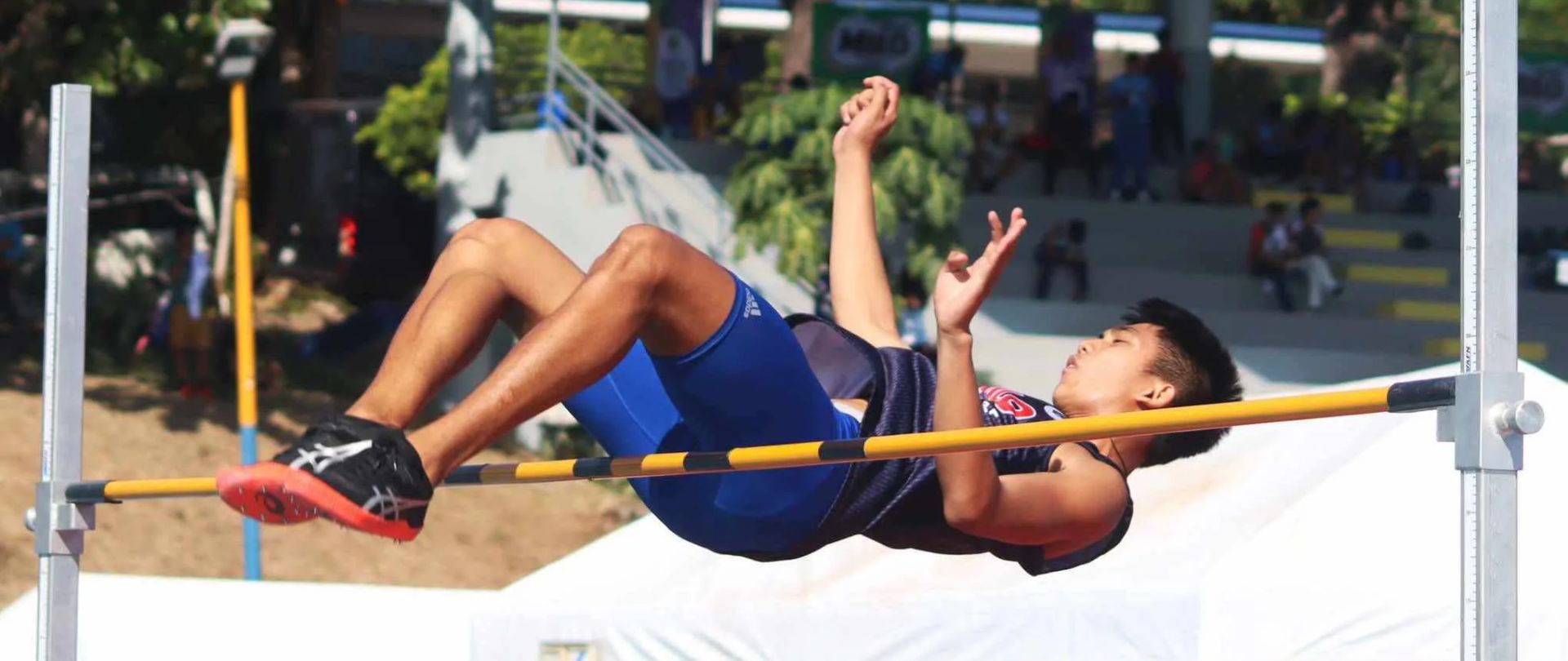 BAGONG HIGH JUMP RECORD SA BATANG PINOY SA ILOILO BET - The POST