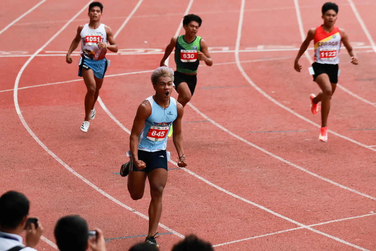 WV HURDLER BINURA ANG PALARO RECORD - The POST