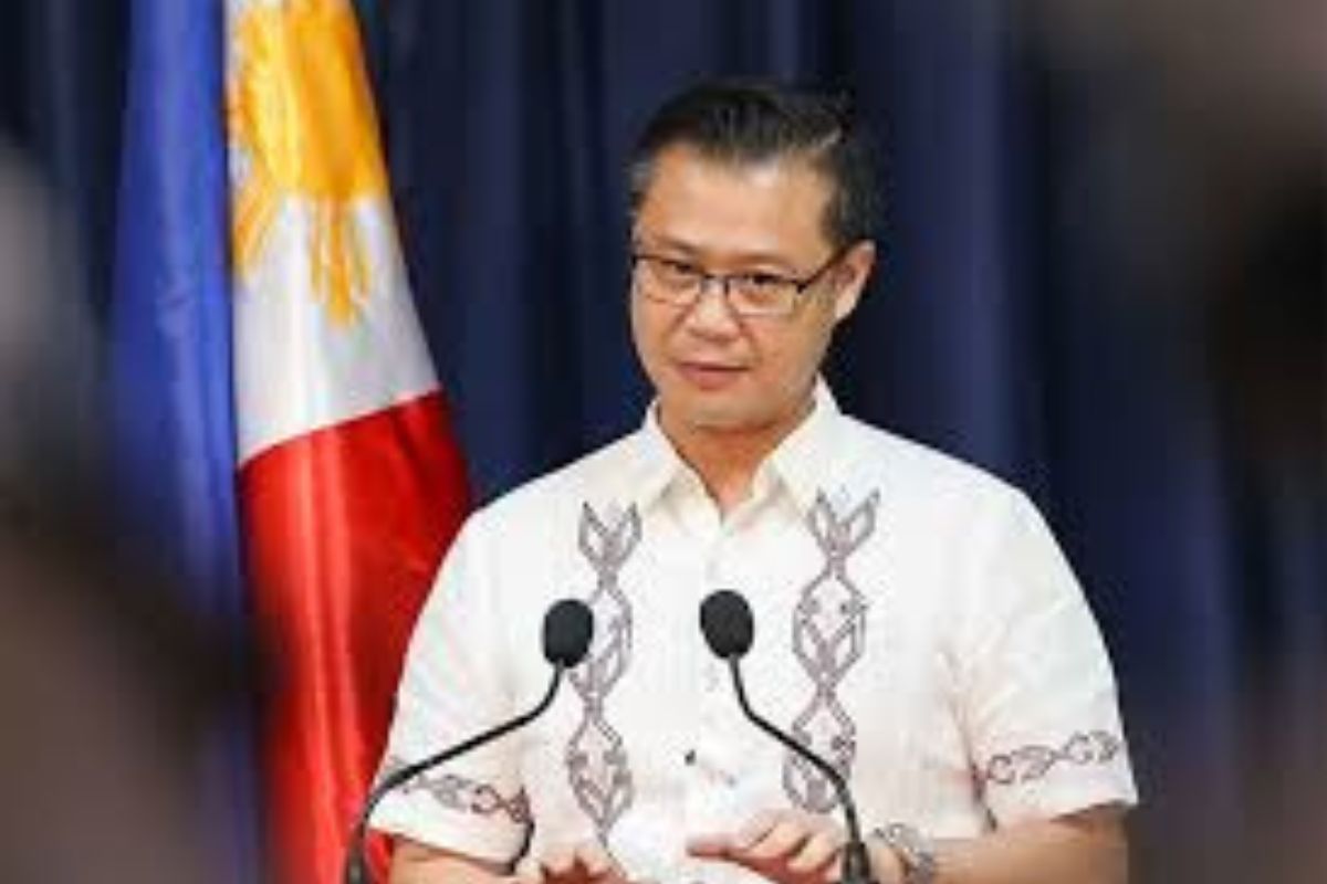 SENATOR CALLS FOR PROBE INTO TEACHER’S DEATH DURING CLASSROOM ...